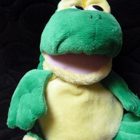 Dundee | Toys | Dandee Big Mouth Froggy Puppet Plush Toy | Poshmark